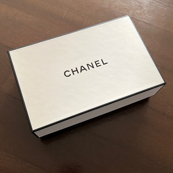 CHANEL | Accents | Chanel Packaging Gift Box | Poshmark